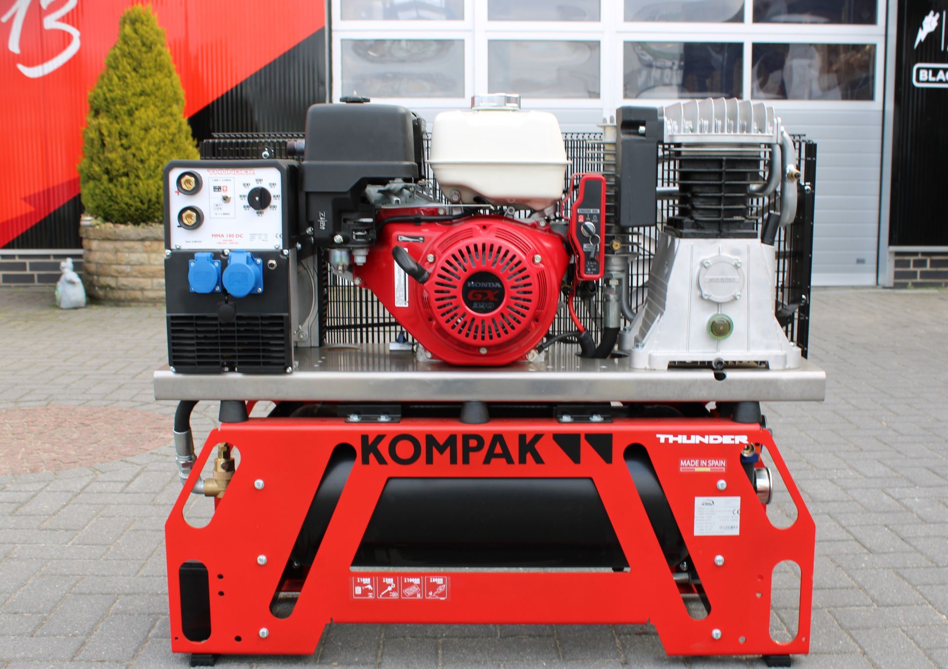 Ademax Druckluft-Kompressor 200 bar | Stromaggregat 3,5 kVA Benzin ...